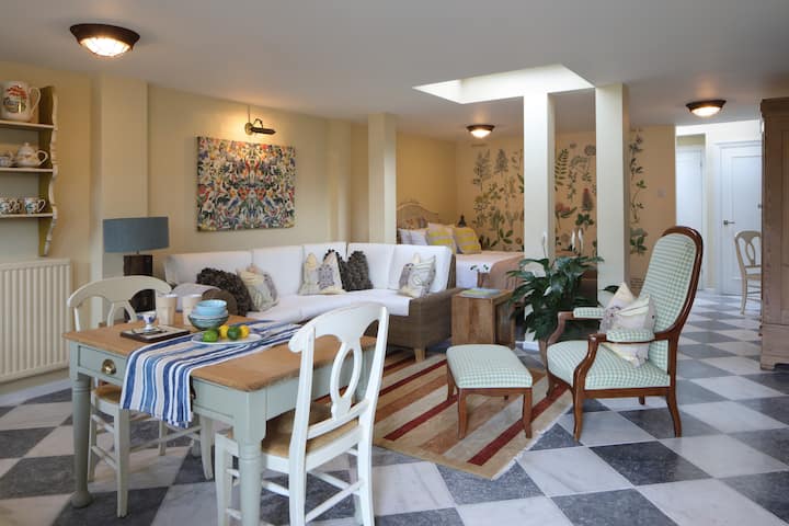 Steeple View -Romantic Country House Studio Apt. - Monmouth