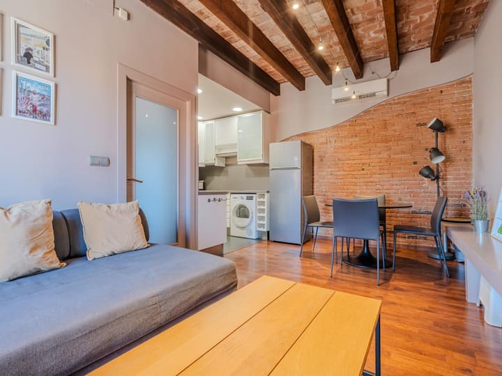 Suite Gracia Barcelona - Santa Coloma de Gramenet
