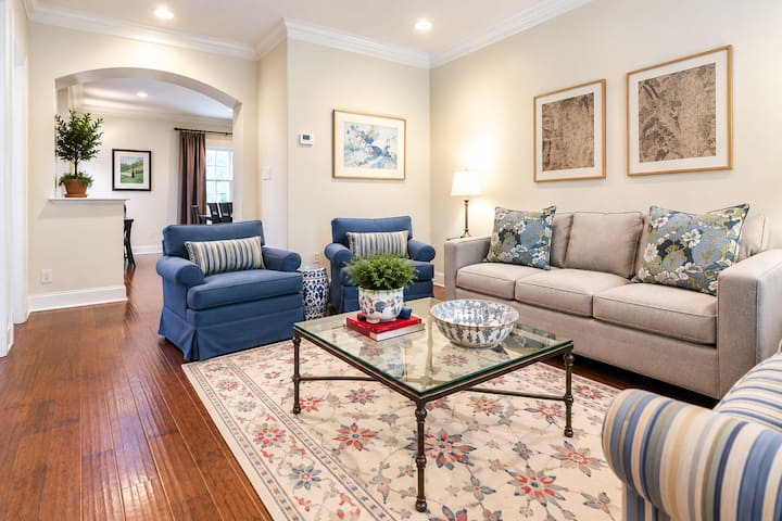The Carl, 2br Townhome By Velvet Ditch Villas - 옥스퍼드