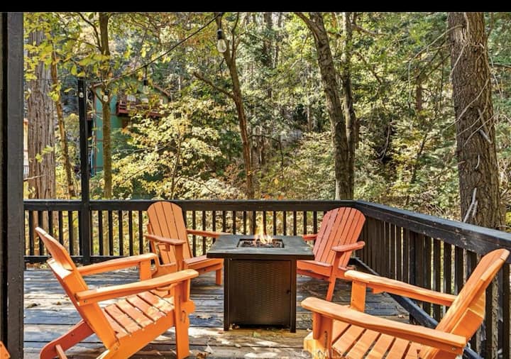 Forest Canopy & Hideaway With Spa, Lake Arrowhead - Lake Arrowhead, CA