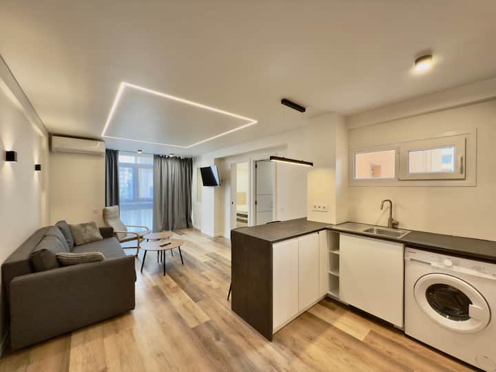 Apartamento Centrico, Pisicina, Reformado, 1 Dorm - 베날마데나