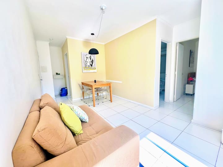 3km Fiergs 2 Dormitórios Com Sacada E Vaga - Porto Alegre