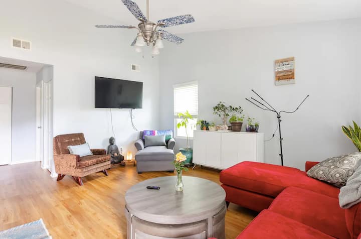 Clean, Quiet Private Bedroom In James Island - Charleston, SC