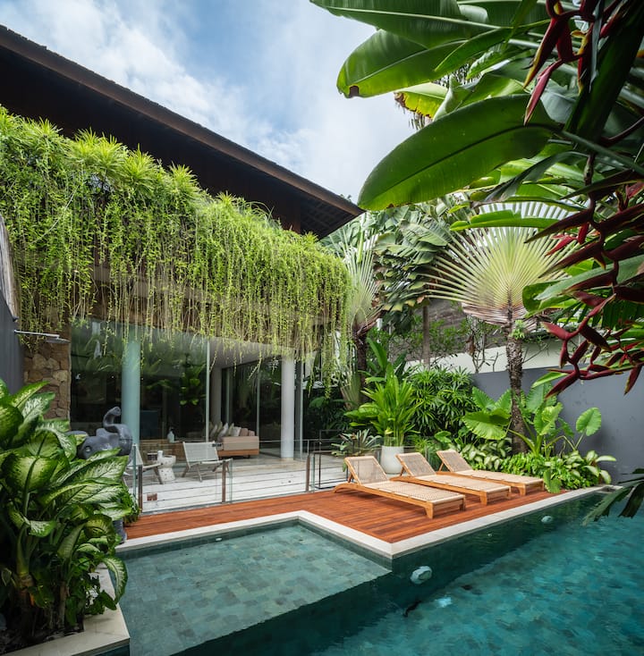Luxury 4br Villa Central Canggu - Bali