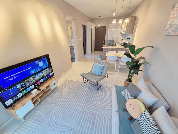 Serenity 2 Rooms For 3, Close To Ciq Check Point] - Johor Bahru