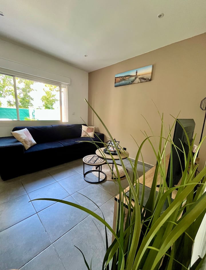 Mini Villa Moderne à 200m De La Mer - Biguglia