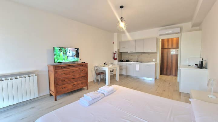 Nadia Pool Apartment - Bardolino commune, Italy