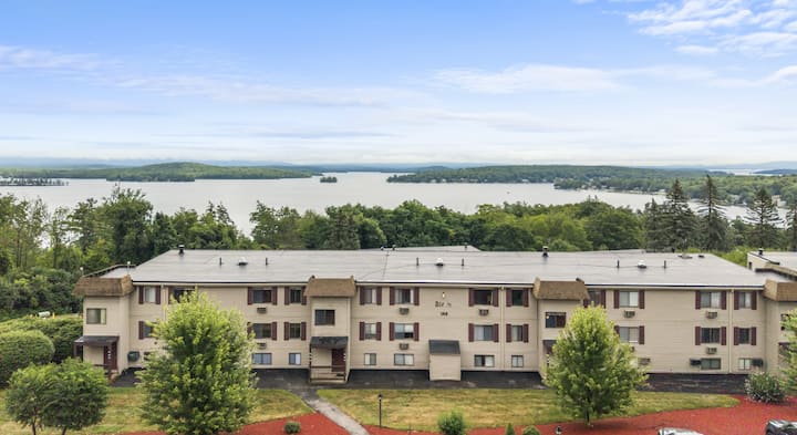 Crisp Air, Cozy Nights | Laconia 3br - Laconia, NH
