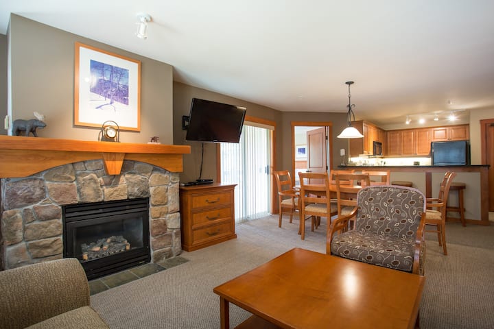 1201 - Two Bedroom Standard Eagle Springs West - Forest Lake, Midway