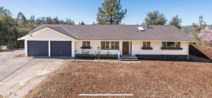 New! Yosemite/bass Lake/oakhurst Area! - Oakhurst, CA