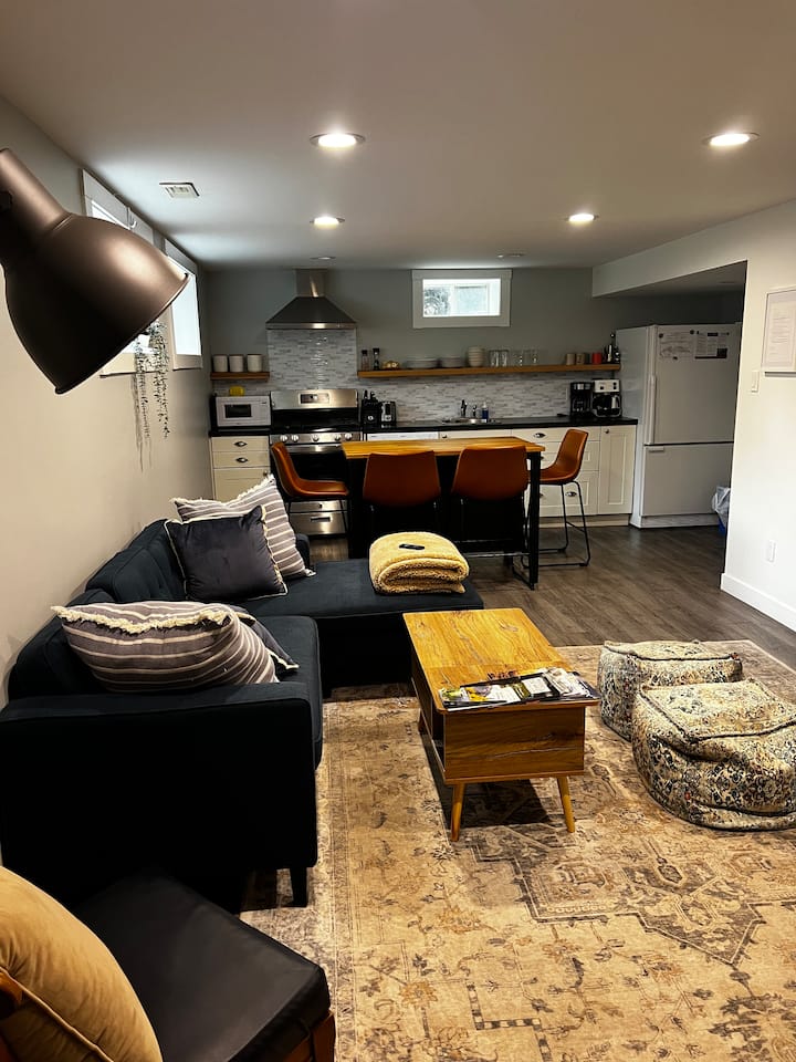 Pet Friendly, 2 Bedroom Suite In Ridgemont - Fernie