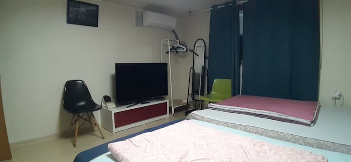 Dae-yoon's House (Dream, 퀸 침대 2개, 슈퍼 싱글 1개) - 신창면