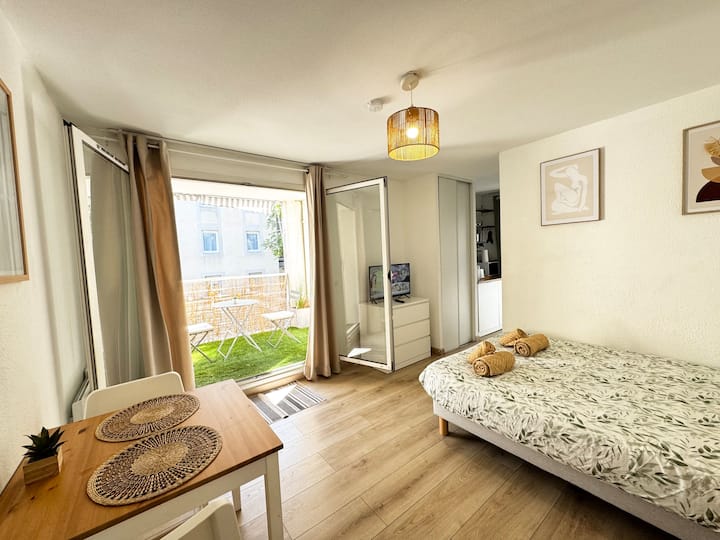 Balcon - 2 Vélos - Proche Centre - Parking Gratuit - Le Pontet