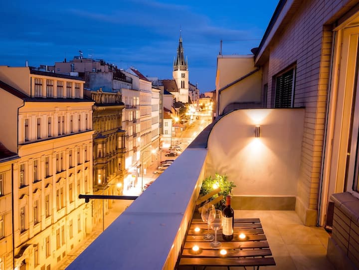 A/c + Terrace Romantic Oasis - Praga