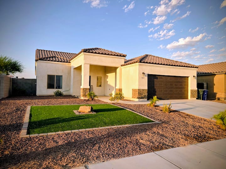 Comfort At La Estancia, 5 Tv's, Pets Ok - Yuma, AZ