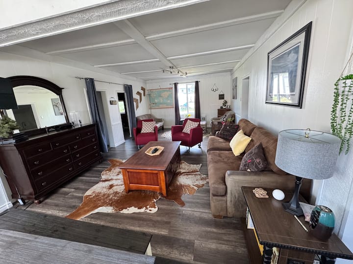 Cute Cozy Stay. Perfect For Cycling The Kvr - Crystal Mountain