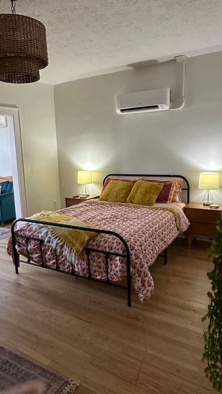 The Soft Spot #Soash - Camden Park, Huntington