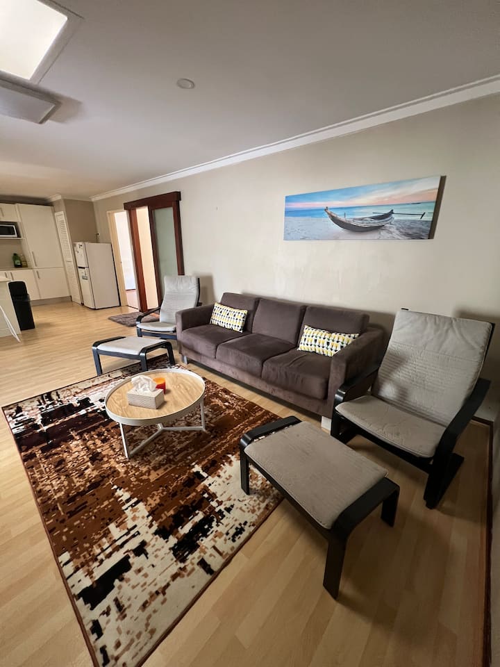 Cheerful 3-bedrooms Home With Free Parking Premise - Kalamunda