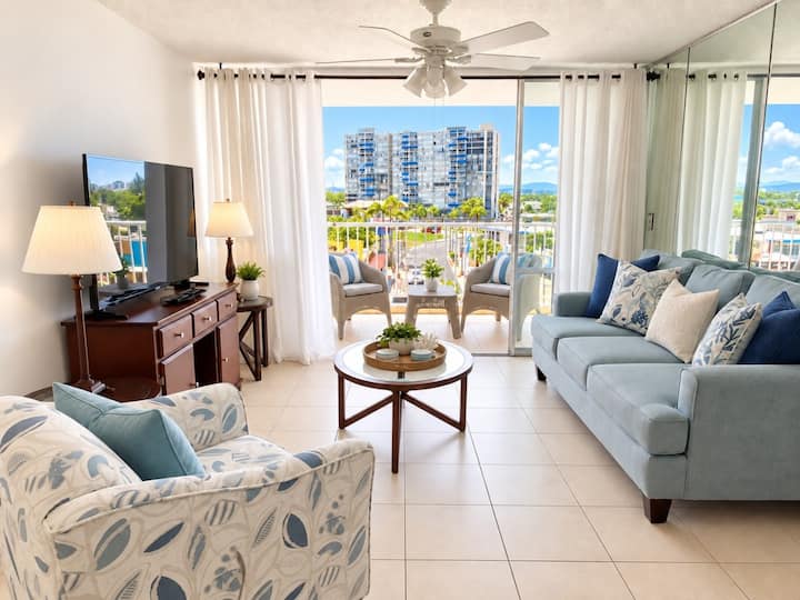 Appartement De Luxe En Bord De Mer Avec Piscine, à Deux Pas De La Plage Et Des Restaurants - Porto Rico