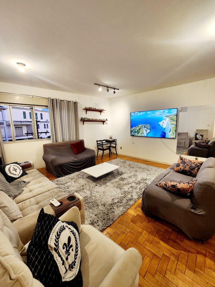 Apt Enorme Com Garagem E 4 Ar Condicionado - Santa Maria