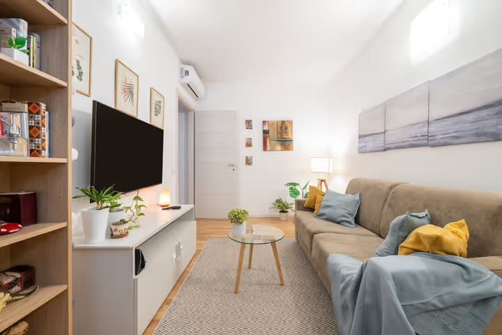 Appartamento A Due Passi Dal Centro Di Cagliari - Cagliari