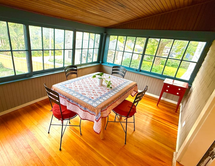 Downtown Saratoga Springs 1br Apt - Saratoga Springs, NY