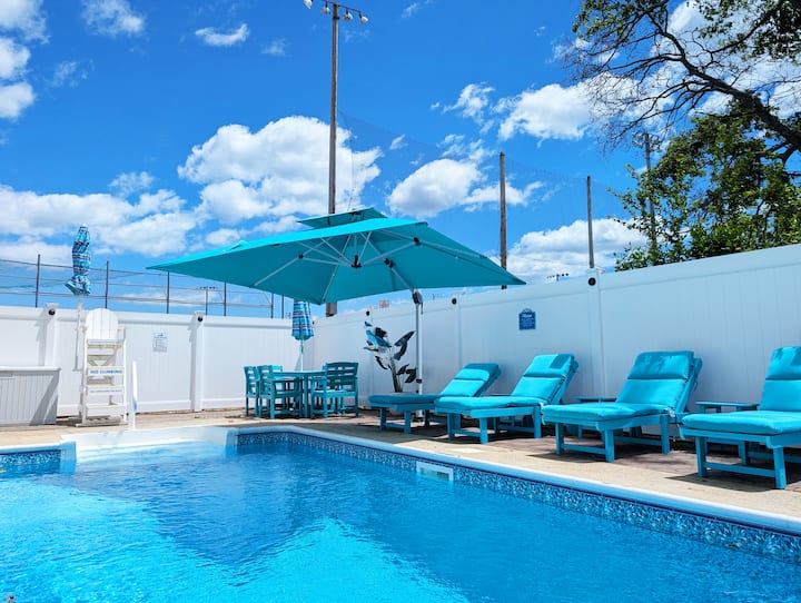 Welcome To Your Beach House With A Pool! - Point Pleasant, NJ