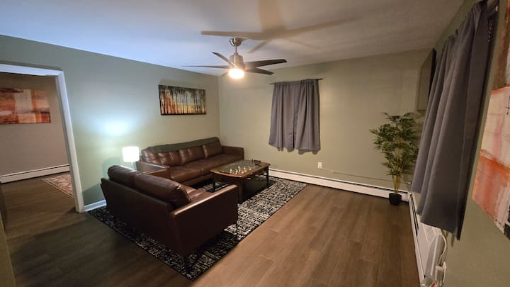 Newly Remodeled 1 Bedroom Apt With Washer & Dryer - Beavercreek, OH