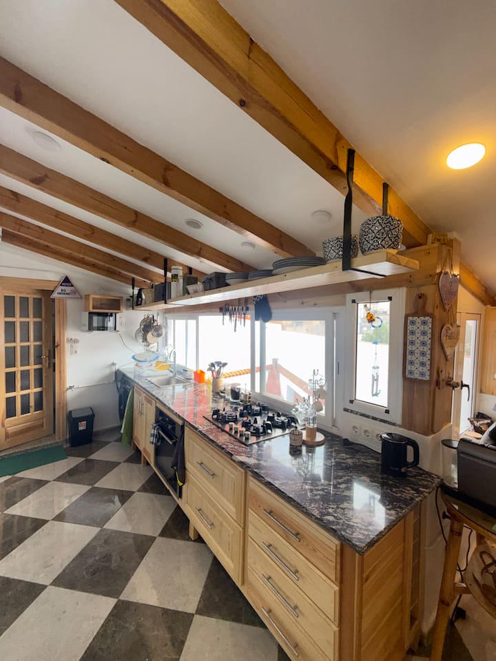 Chez-nous. - Algérie