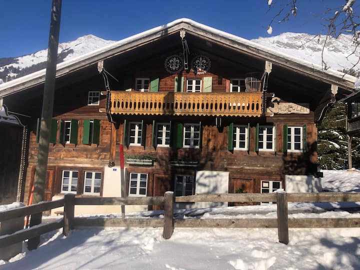 Chalet Chocolat In Medieval Alpine Village - Les Diablerets