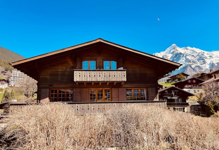 Spacious Apartment With 2 Eiger View Balconies - Grindelwald