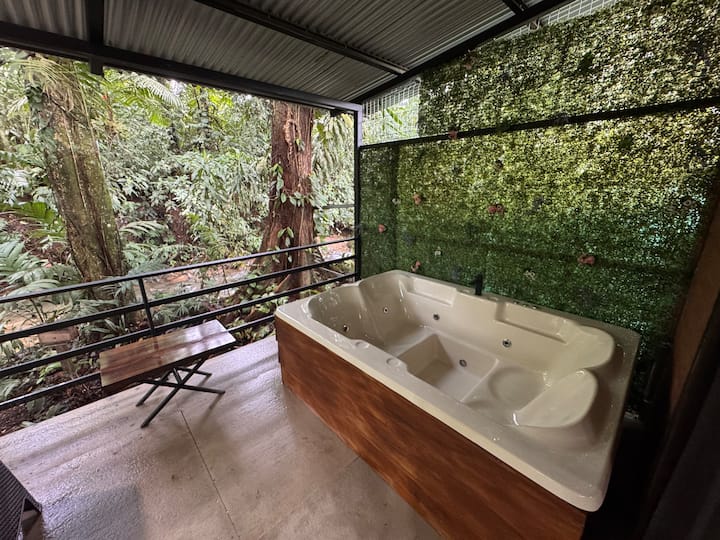 The Frog House - Costa Rica