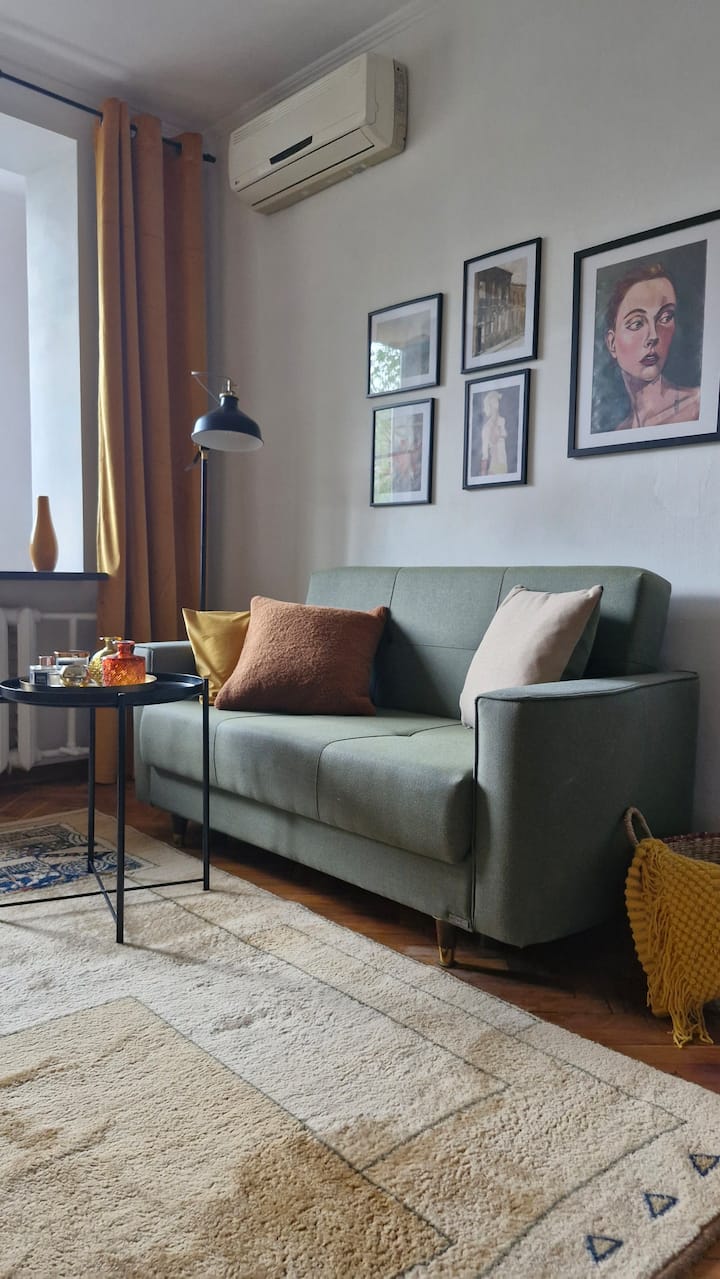 Обновлённая уютная квартира в центре Кишинёва. - Chisináu