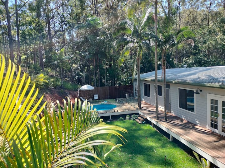 Private Bush & Beach Retreat - Landsborough