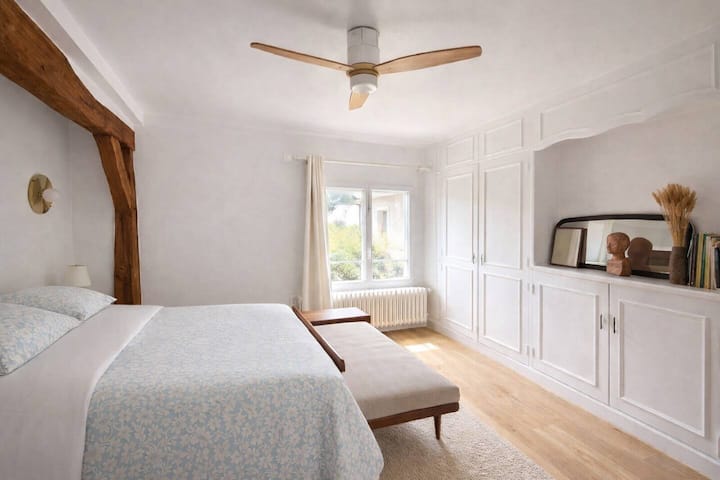 Chambre D'hôte Spacieuse à 200m Du Centre - Thoiry