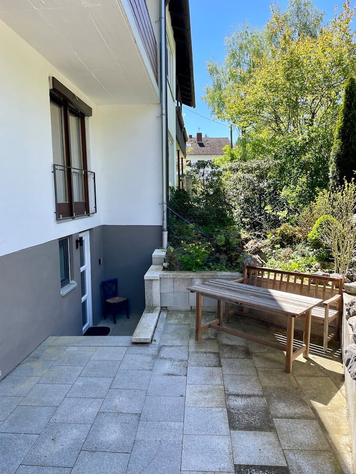 Souterrainwohnung Mit Terrasse - Grafrath