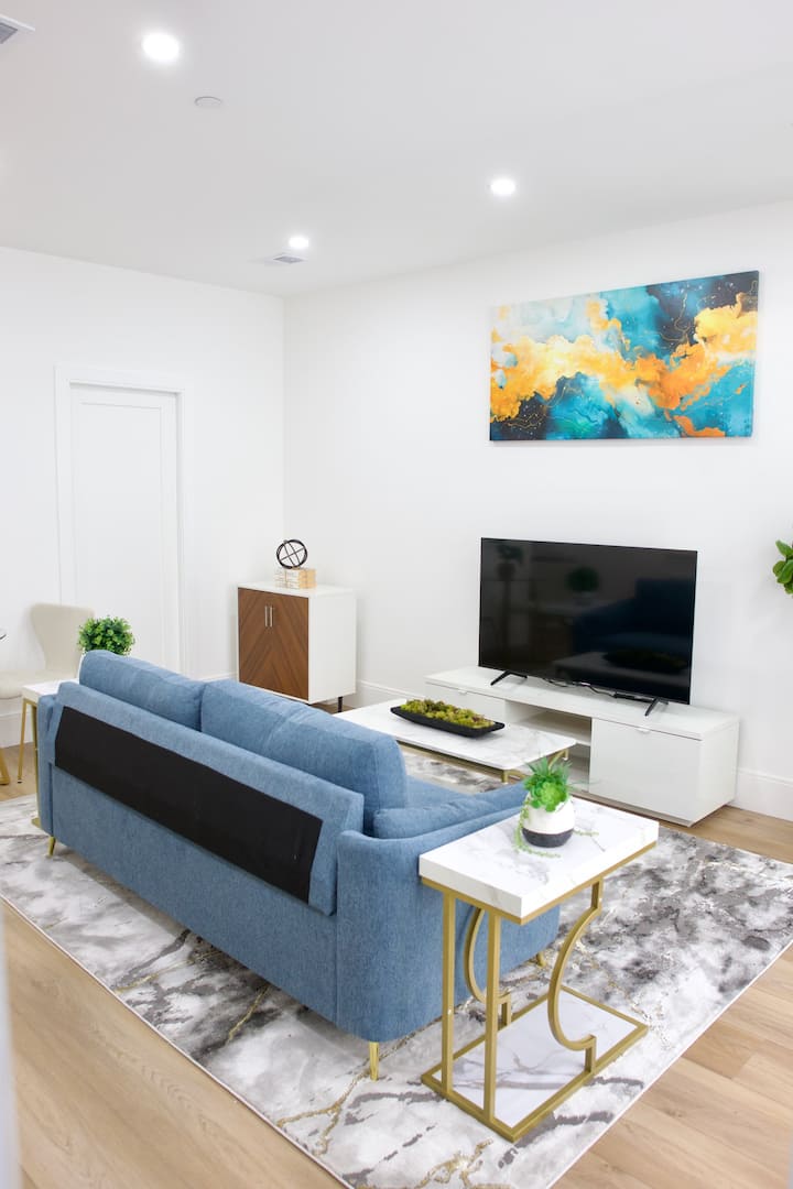 (2024) 2bd New Luxury Condo - Bethesda, MD