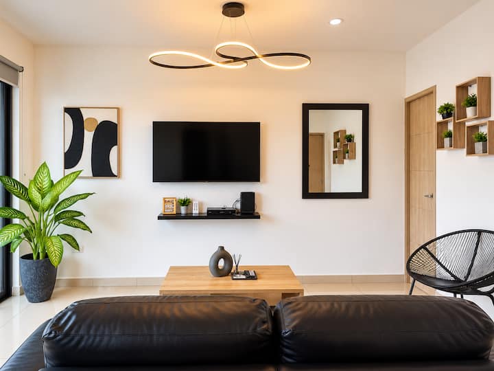 Classy Stay | Close To The Historic Centre - San Salvador