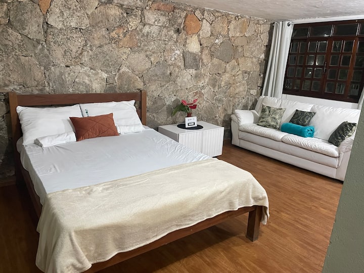 Chale  Charmosa. Próximo Ao Centro. - Guaramiranga