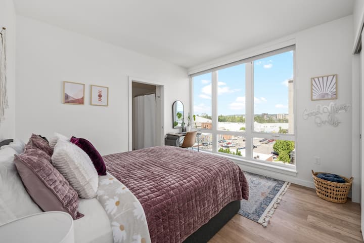 Free Parking & Gym, Downtown & Convention Center! - Spokane, WA