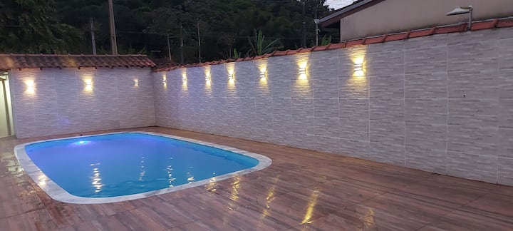 Casa Para Temporada Com Piscina! - Caraguatatuba