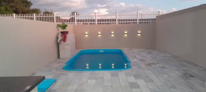 Casa Baln.ceu Azul-piscina Ar-cond. 350m Da Praia - Matinhos