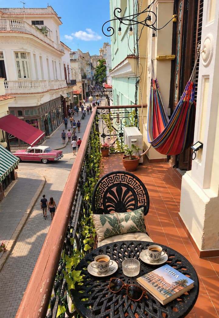 Obispo Boulevard Balcony Loft (Free Internet) - Cuba