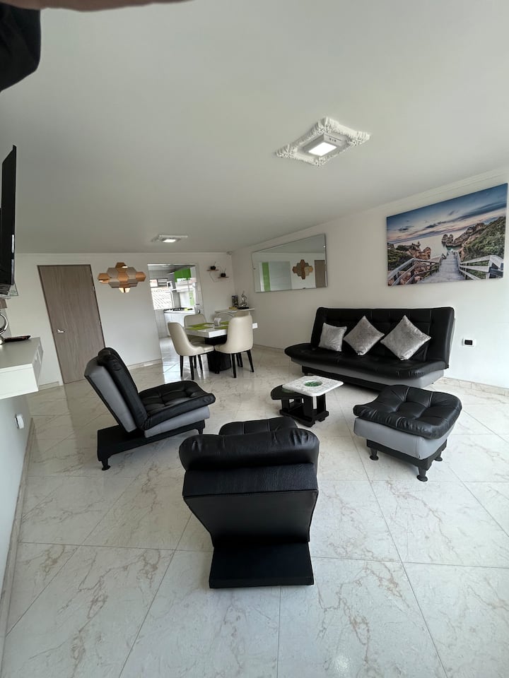 Elegancia Y Confort En Bogotá | 3 Hab Chapinero - Bogota