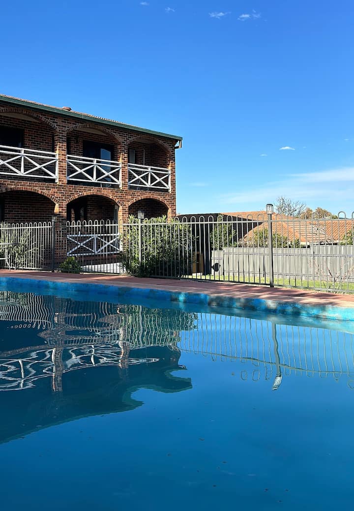 Mudgee Stay With Pool, Fire Pit & Wellness - Mudgee