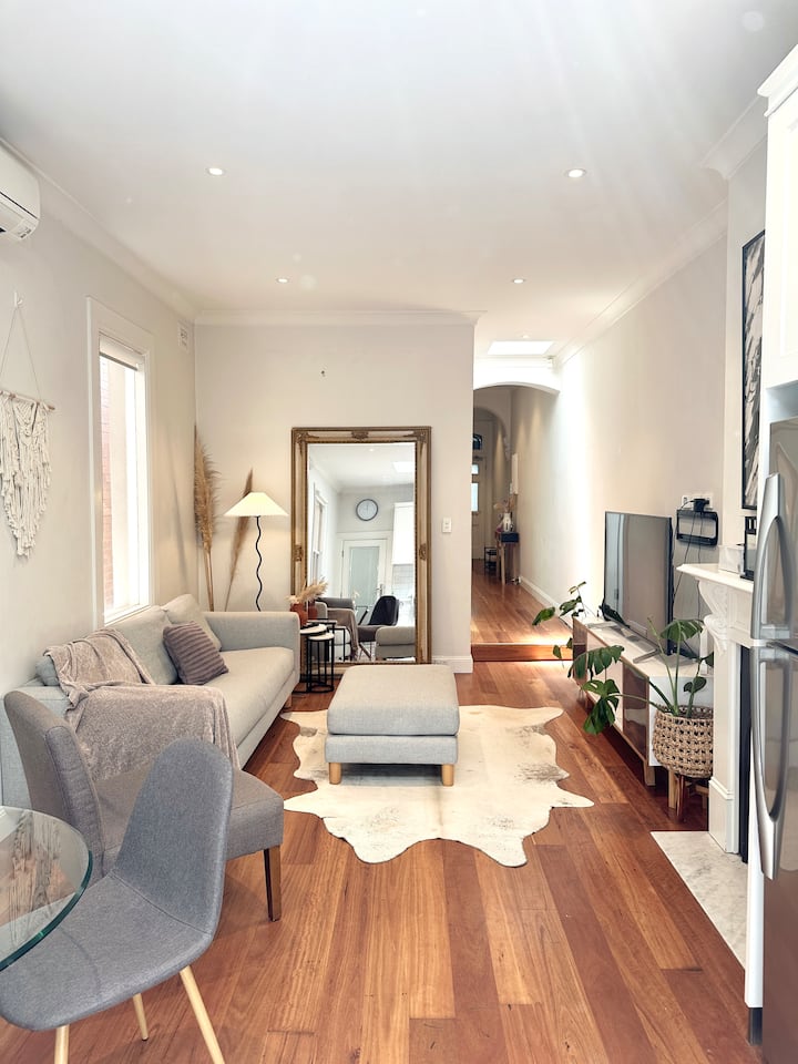 Sunlit Terrace 10min To Cbd&airport | Parking - Rosebery