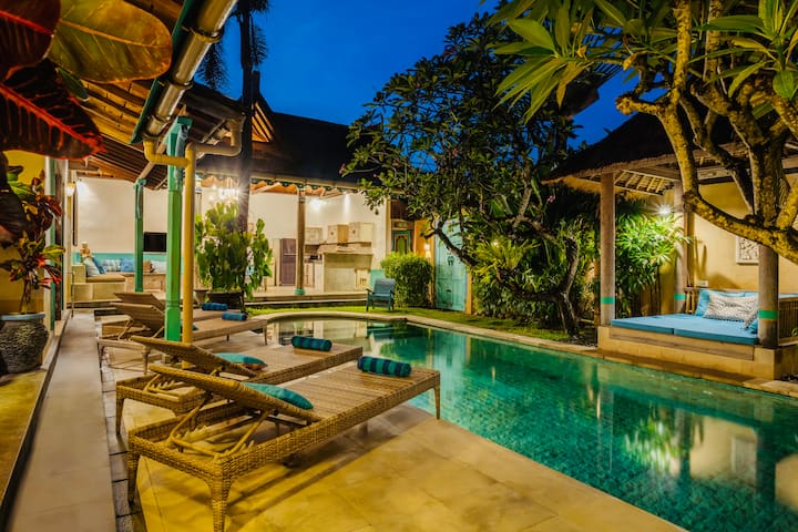 Villa Anais Tropical Hideaway In Seminyak - Bali