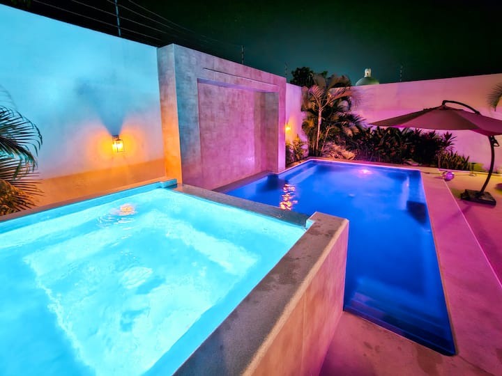 Modern/classic 7bed Casa, Hottub, Pool & Central - Puerto Vallarta