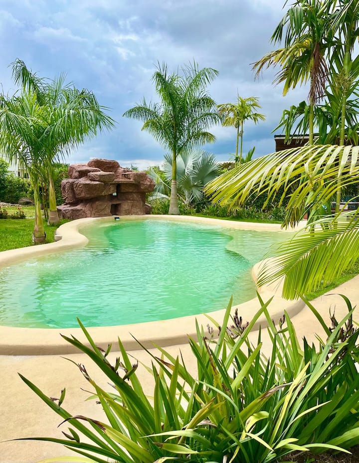Quinta Con Exclusiva Piscina Tipo Playa - Cumaral