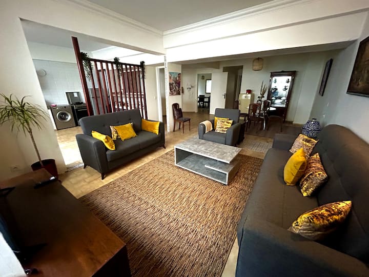 Appartement 260m2, 3 Chambres, Terrasse, Parking - Casablanca
